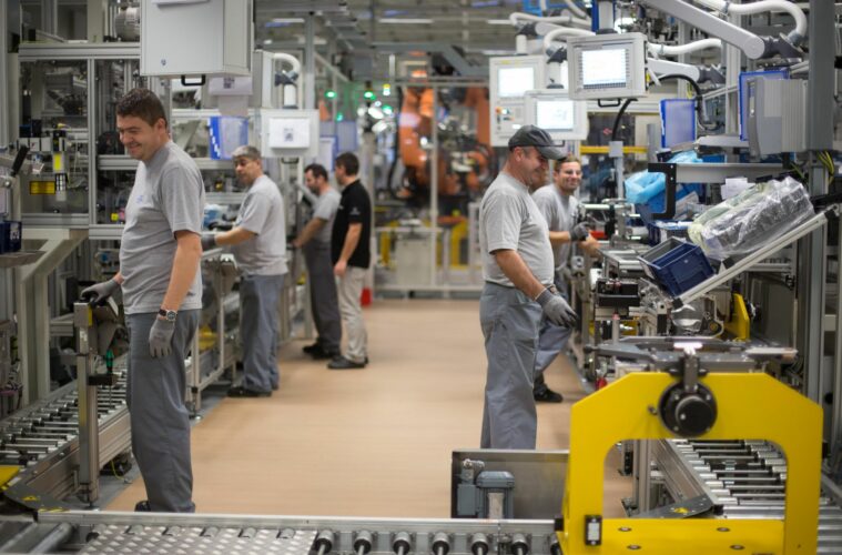 Mercedes-Benz Produktion: News, Bilder & Videos zur Produktion