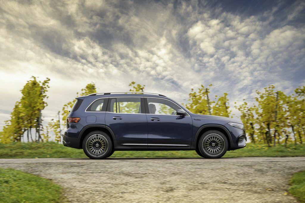 Mercedes-EQ, EQB 300 4MATIC // Press Test Drive, Stuttgart 2021 ...