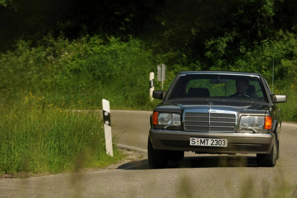 Mercedes-Benz Fahrtests: Tests rund um Mercedes-Benz Fahrzeuge