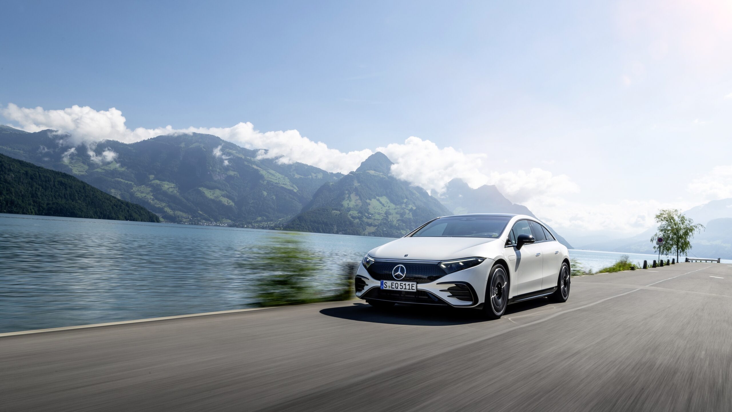 Der EQS im Abo-Modell: Vollelektrisch und voll flexibel im Komplett-Paket | Mercedes-Benz ...