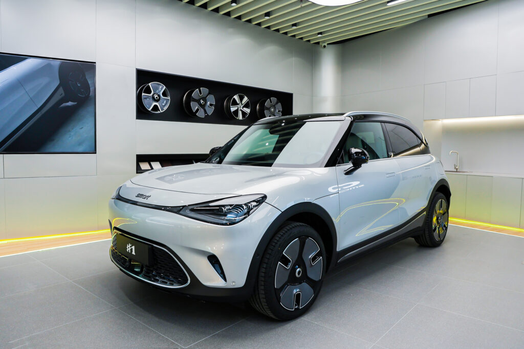 smart eröffnet in China erste Showrooms