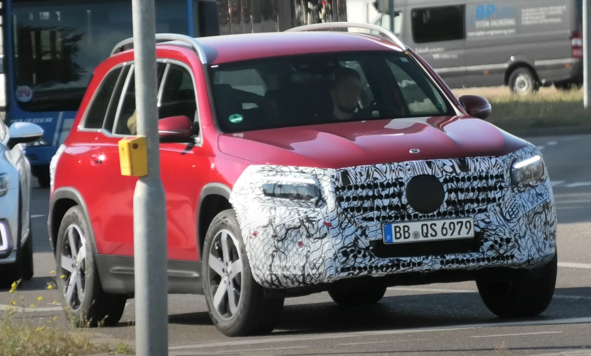 Erlkönig: Erstmals GLB Modellpflege entdeckt