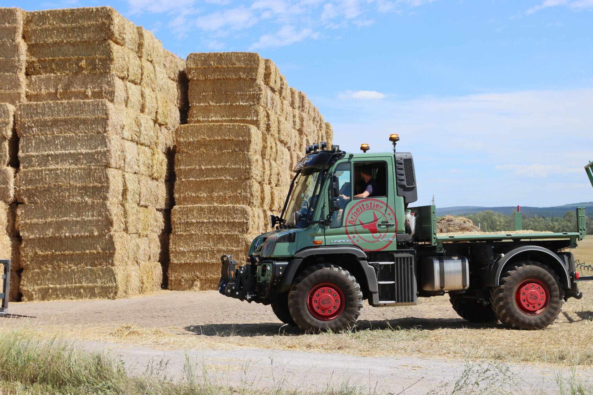 Der Unimog im Agrarlogistik-Einsatz | Mercedes-Benz Passion Blog ...
