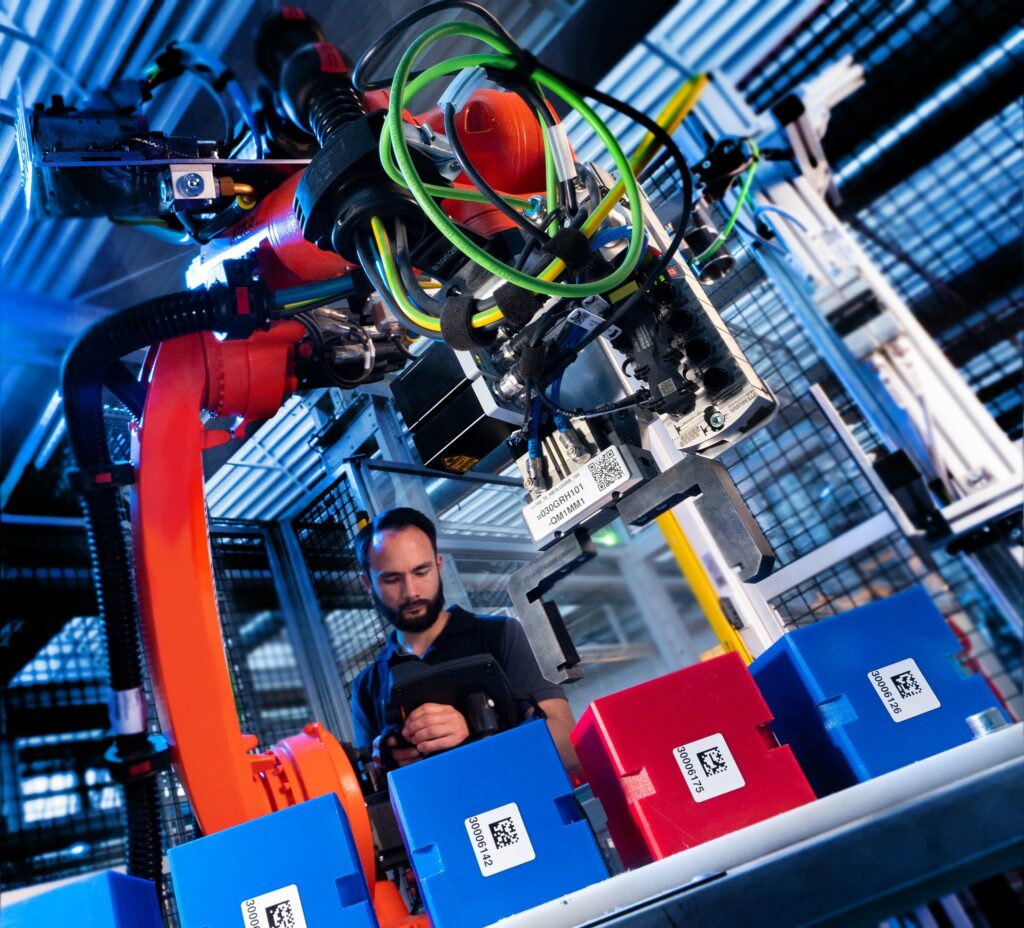 Start des Mercedes-Benz Digital Factory Campus in Berlin