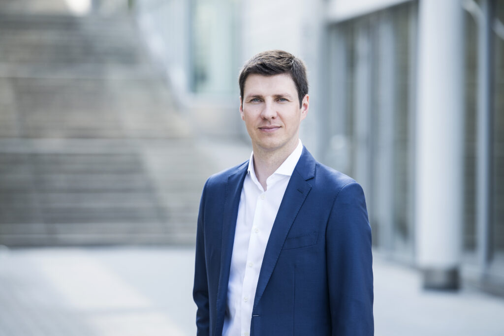 Michael Schiebe folgt Philipp Schiemer als AMG Chef