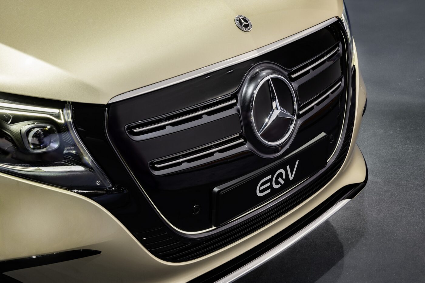 Der neue Mercedes-Benz EQV - Exterieur // The new Mercedes-Benz EQV ...