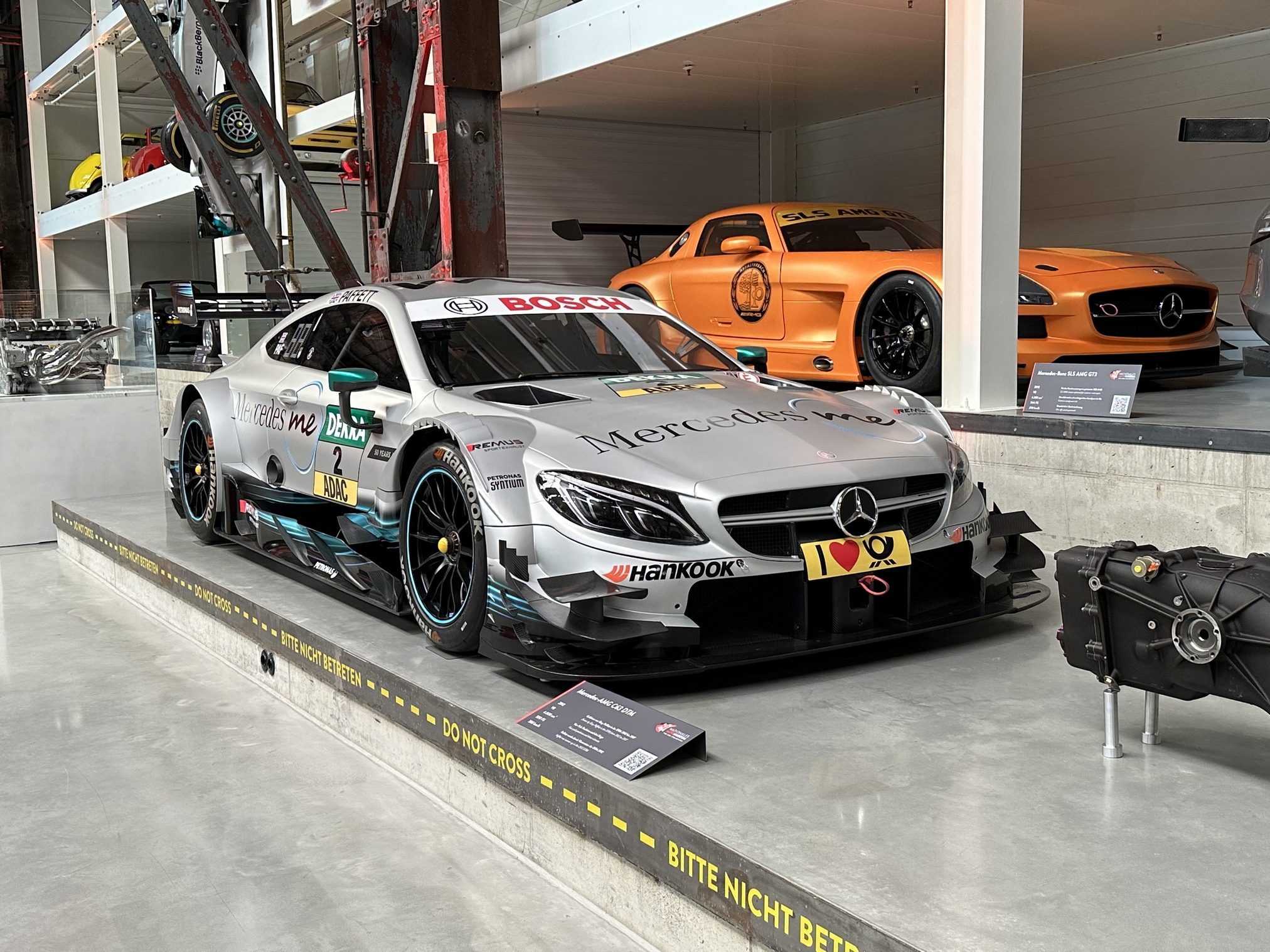 Das bietet die "Loh Collection" für Mercedes-Fans