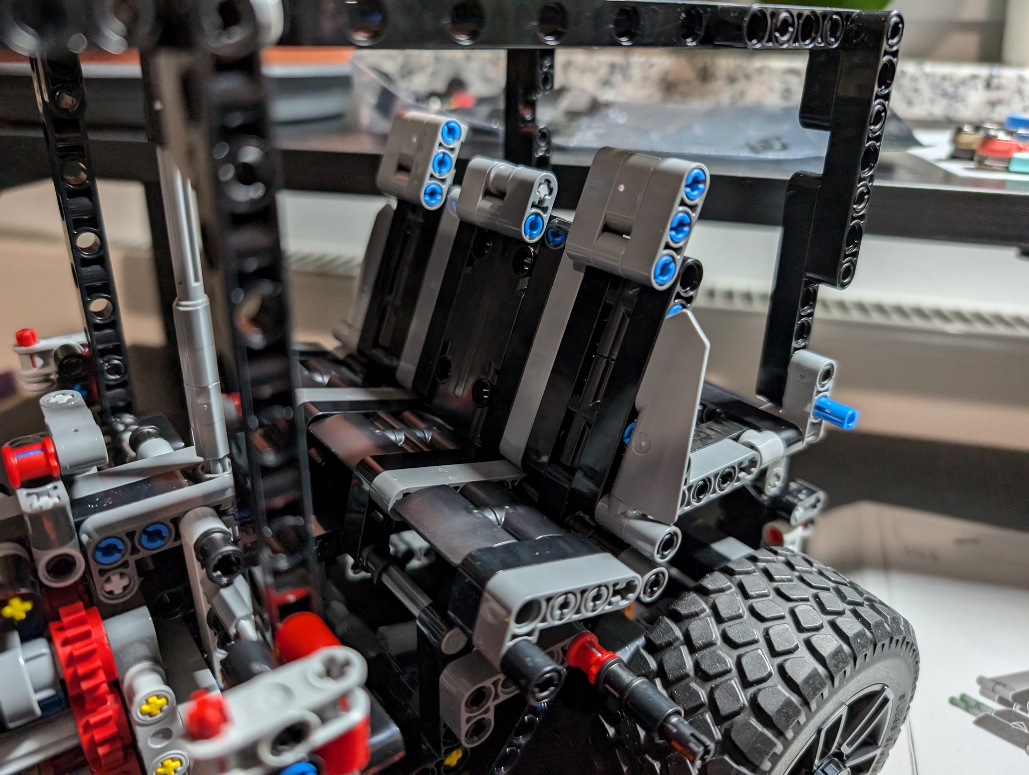 Die Mercedes-Benz G-Klasse von LEGO