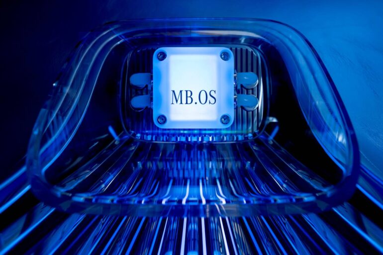 Mercedes-Benz Spot mit Matthew Macfadyen & Roger Federer