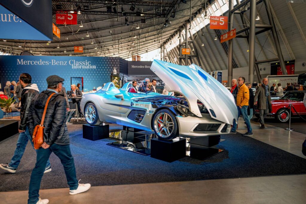 Mercedes-Benz Spot mit Matthew Macfadyen & Roger Federer