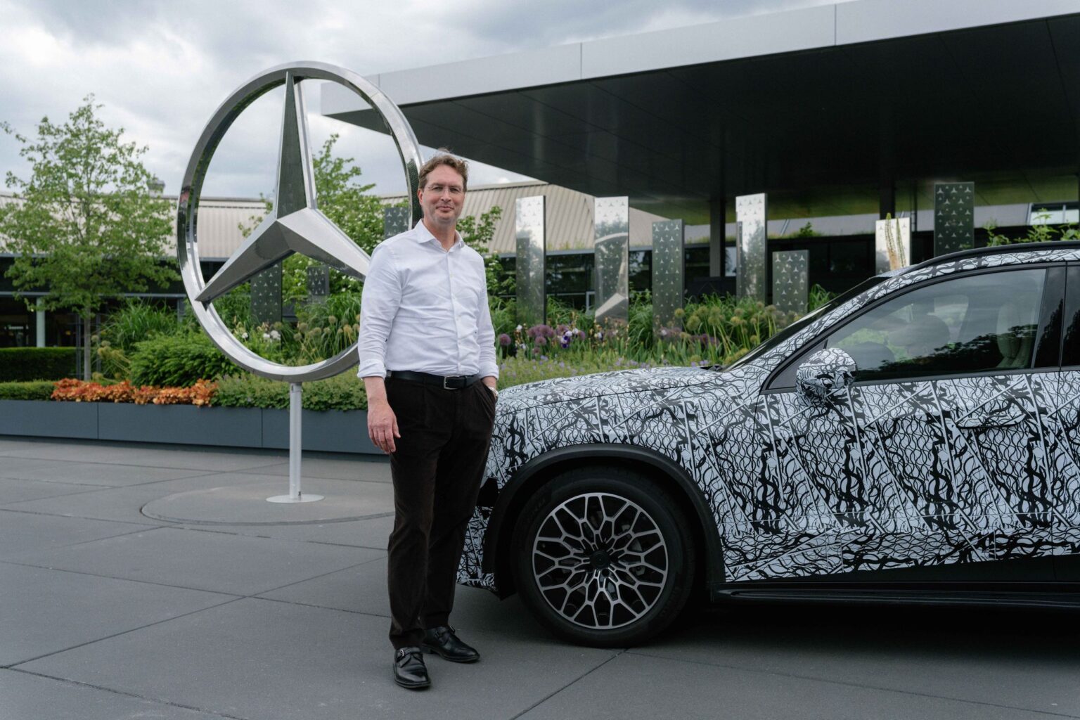 Der Vergleich: LED High Performance Scheinwerfer zu LED Intelligent ...