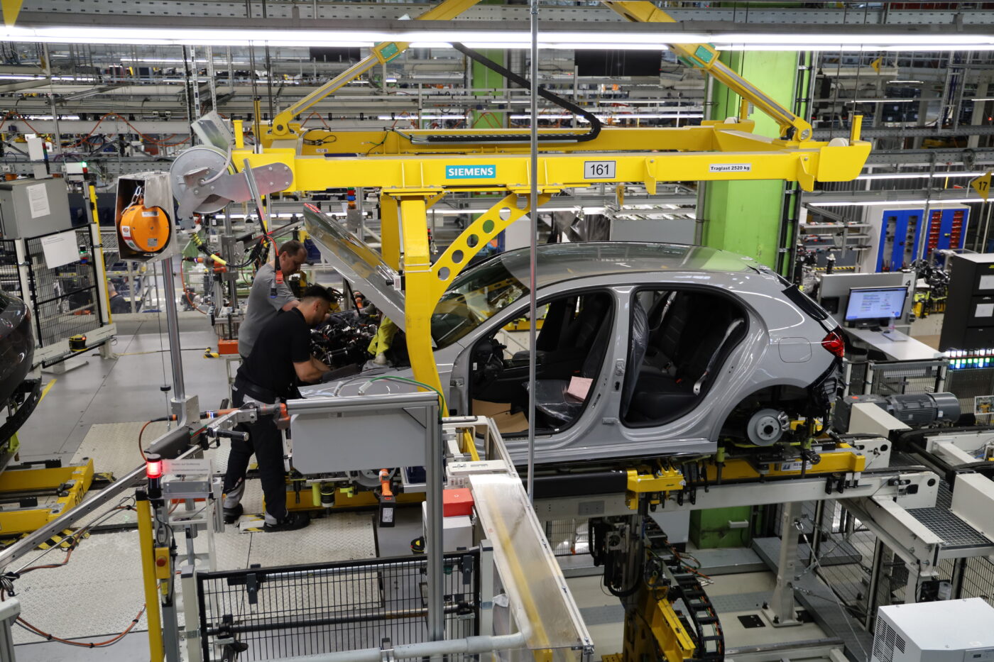 Mercedes-Benz Spot mit Matthew Macfadyen & Roger Federer