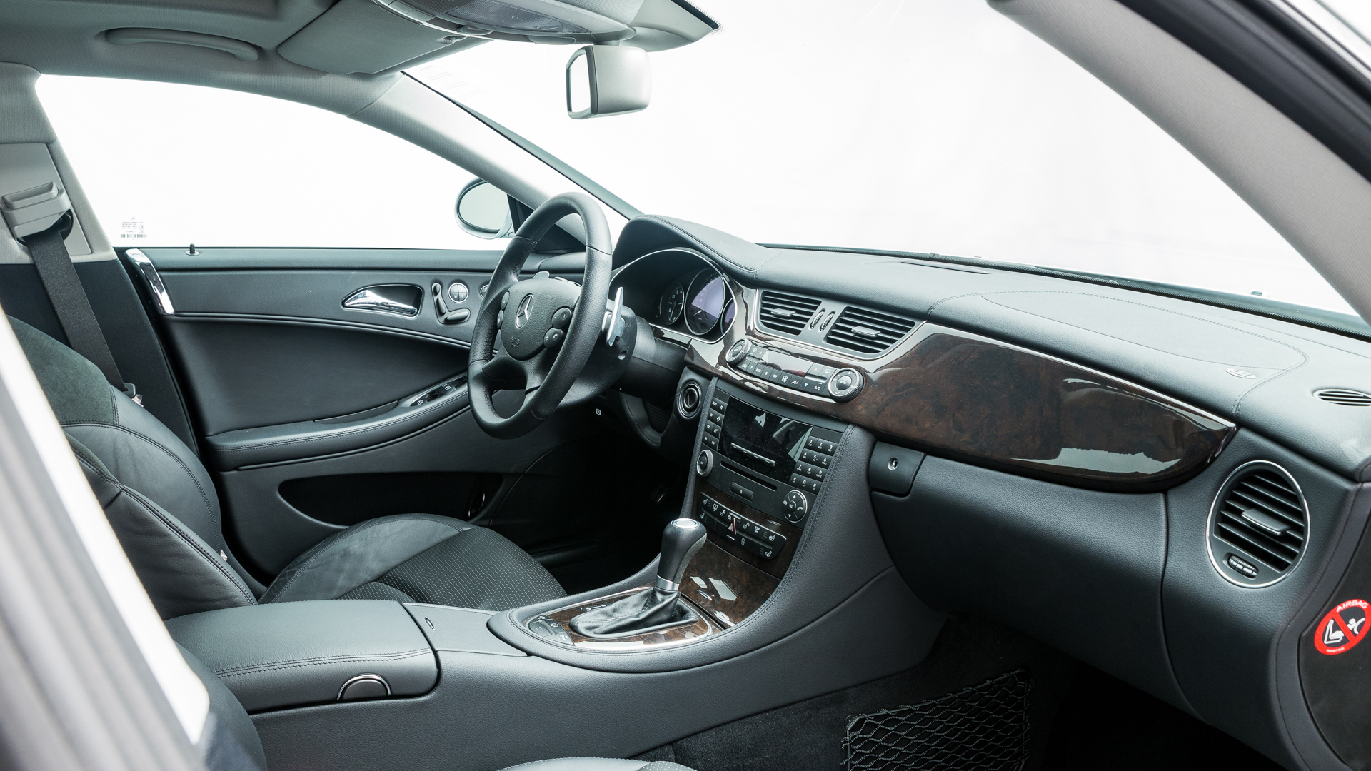 CLS 63 AMG der ersten Generation im Neuwagenzustand gefällig