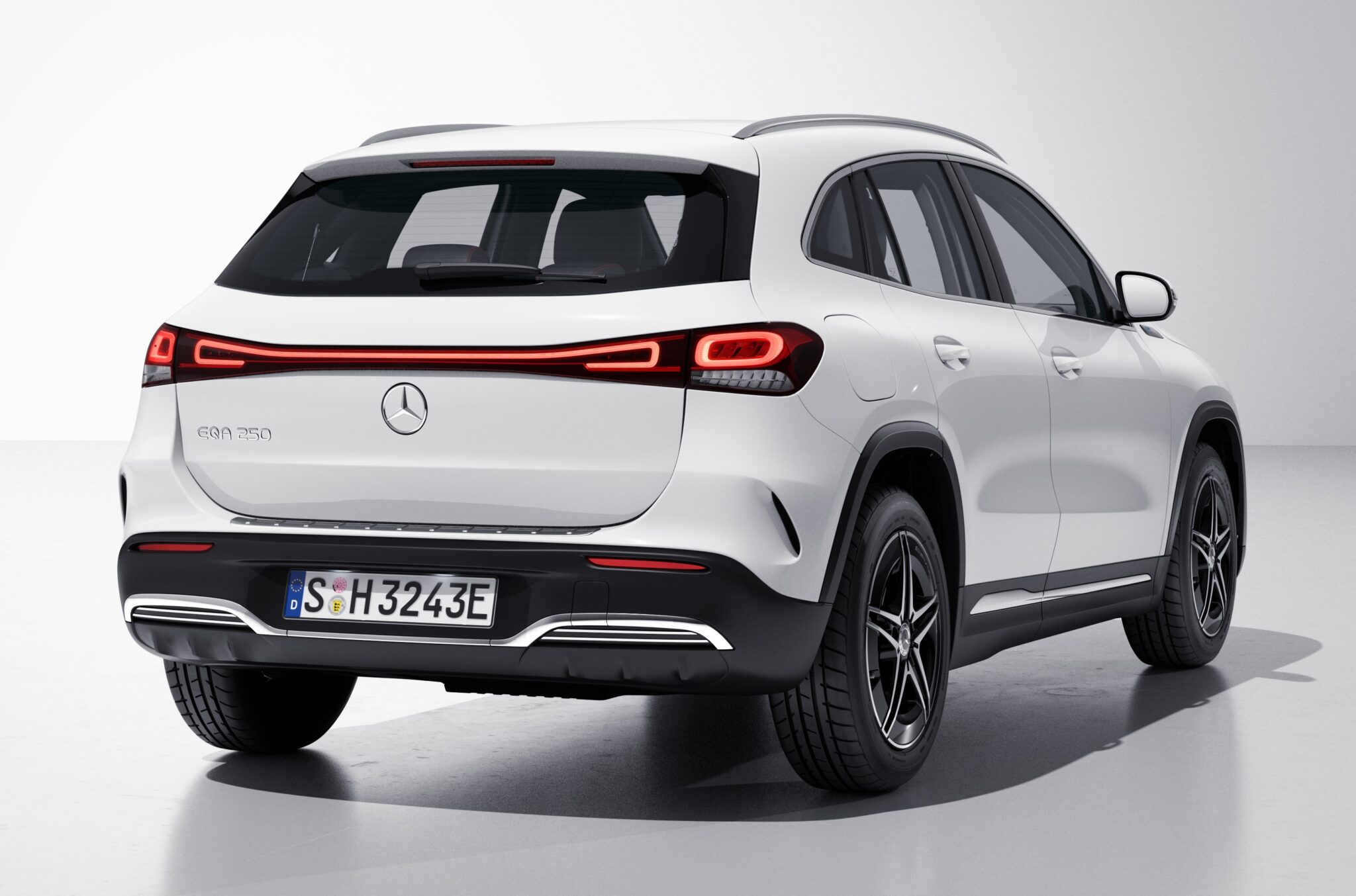 eqa-amg3 | Mercedes-Benz Passion Blog / Mercedes Benz, smart, Maybach ...