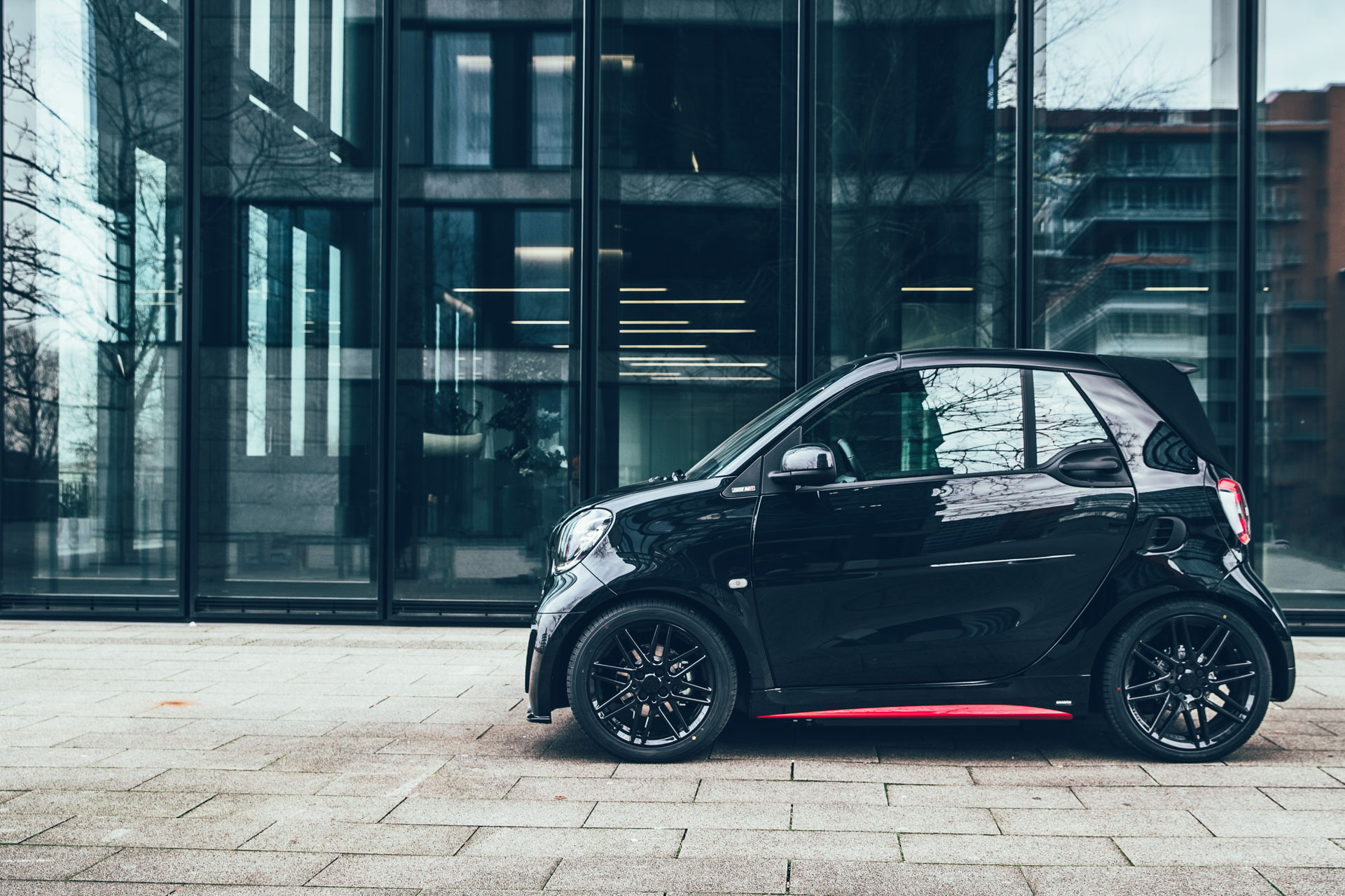 smart eq fortwo Cabrio von Brabus leistet 92 PS
